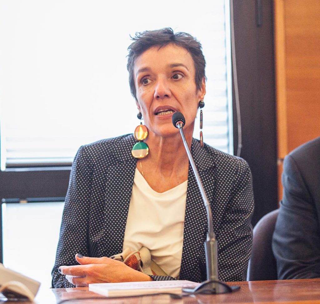 Maria Vella | let's go